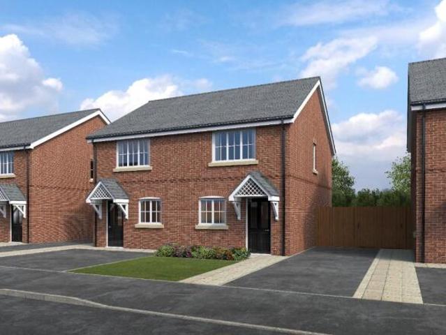 2 bedroom semi detached house for rent in Hawthorne Street, Warrington, WA5