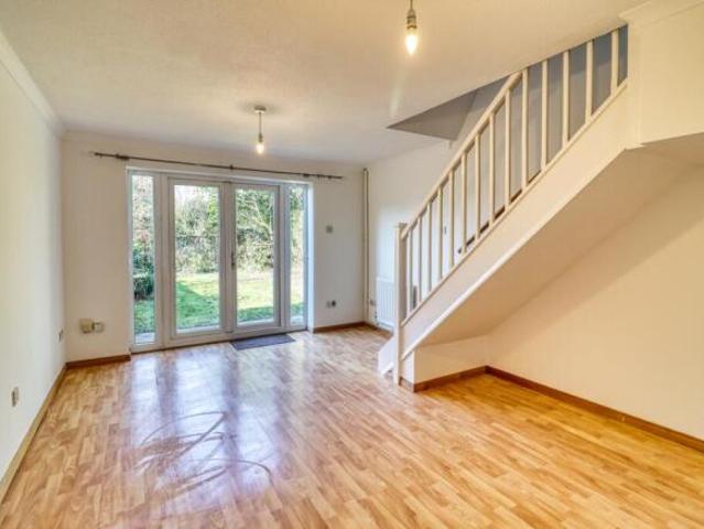 2 bedroom semi detached house for rent in Hexham Gardens, Bletchley, Milton Keynes, MK3
