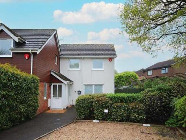2 Bedroom Semi detached House For Rent In Hordle