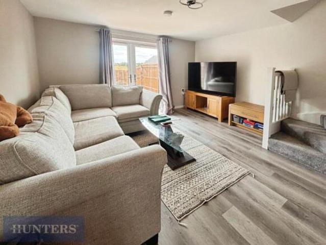 2 bedroom semi detached house for rent in Hutchings Drive, Tithebarn, Exeter, EX1