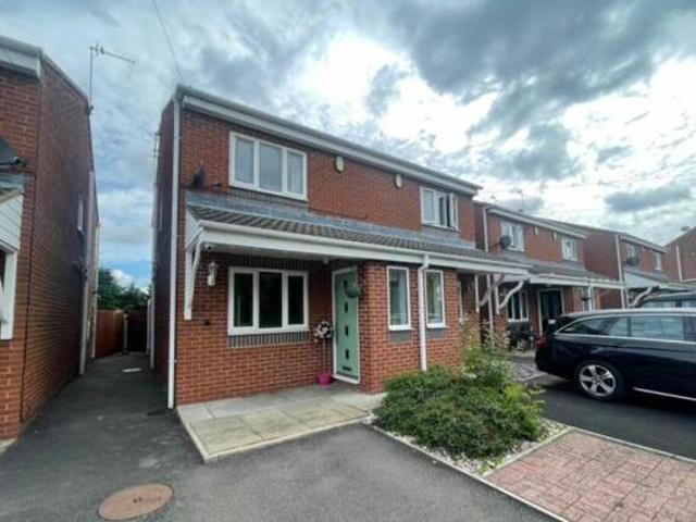 2 Bedroom Semi detached House For Rent In Ironville