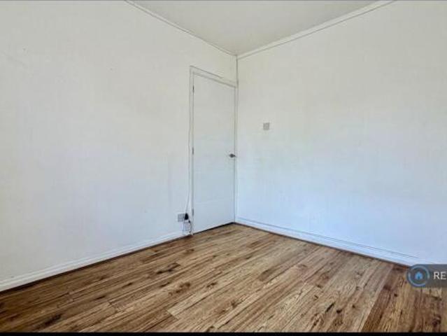 2 bedroom semi detached house for rent in Josephine Drive, Manchester, M27