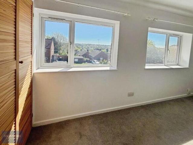2 bedroom semi detached house for rent in Kelfield Avenue, Birmingham, B17