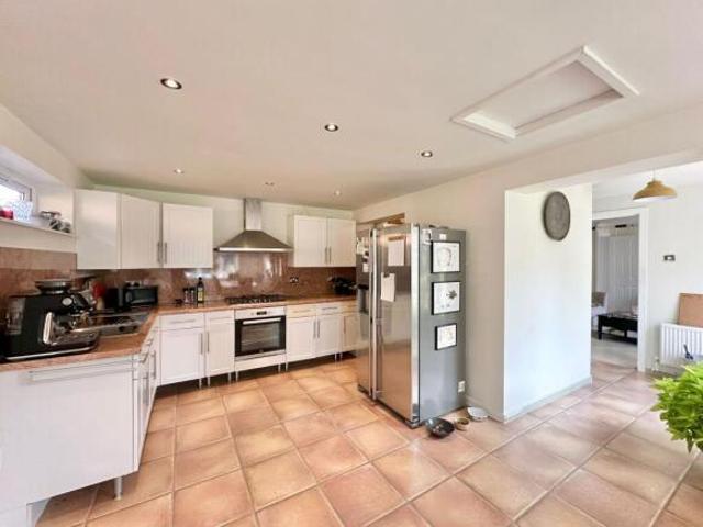 2 bedroom semi detached house for rent in Kirtlington, Downhead Park, MK15