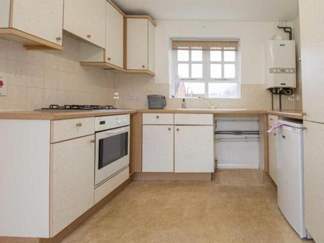 2 bedroom semi detached house for rent in Kirkstall Place, Oldbrook, MK6
