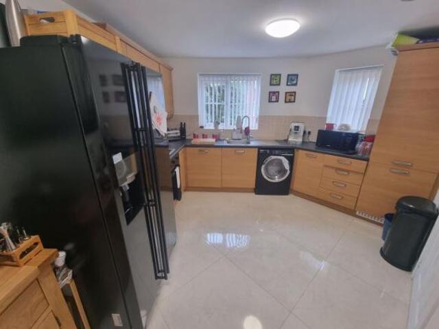 2 bedroom semi detached house for rent in Librex Close, Bootle, L20