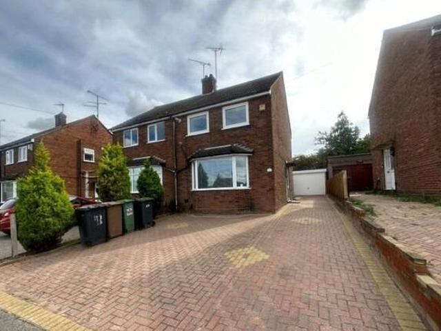 2 Bedroom Semi detached House For Rent In Luton, Bedfordshire