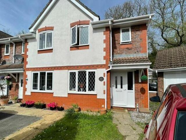 2 Bedroom Semi detached House For Rent In Maidenbower