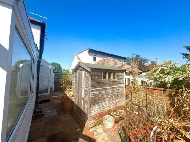 2 bedroom semi detached house for rent in Marion Crescent, Orpington BR5