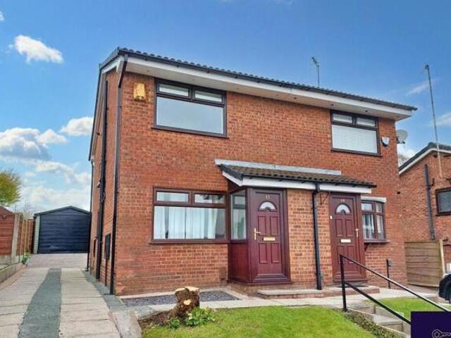 2 Bedroom Semi detached House For Rent In Middleton, Manchester