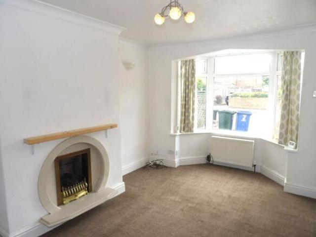 2 bedroom semi detached house for rent in Milton Avenue, Sprotbrough, Doncaster, DN5