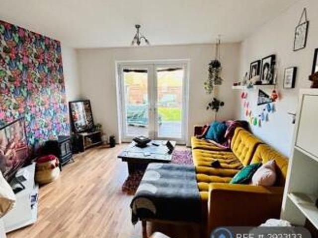 2 bedroom semi detached house for rent in Moorland Road, Syston, Leicester, LE7