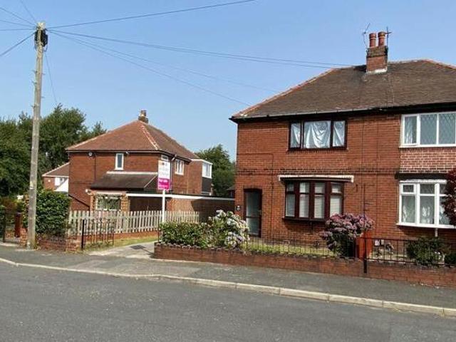 2 Bedroom Semi detached House For Rent In Morley
