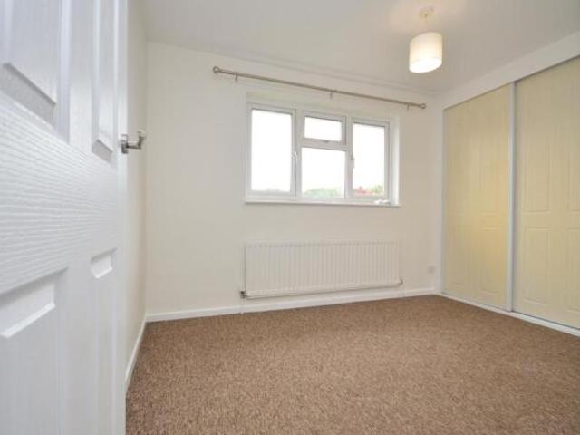 2 bedroom semi detached house for rent in Near Castle Point BH8