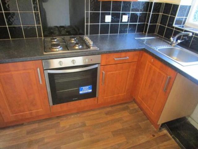 2 bedroom semi detached house for rent in Oakley Close, Newton Heath, Manchester, M40