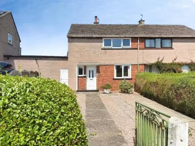 2 bedroom semi detached house for rent in Pennine Way, Carlisl.