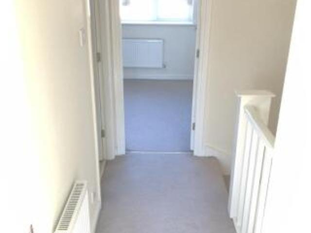 2 bedroom semi detached house for rent in Pitchstone Court, Leeds, West Yorkshire, LS12