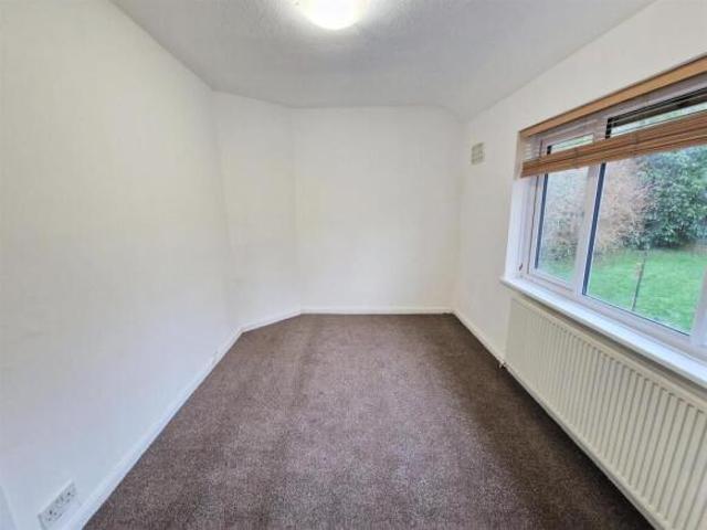 2 bedroom semi detached house for rent in Porlock Crescent, Northfield, Birmingham, B31