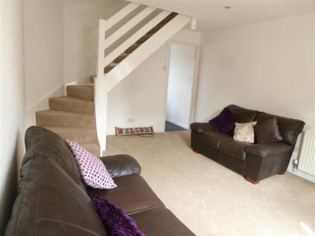 2 bedroom semi detached house for rent in Ravens Dane Close, Downswood, ME15