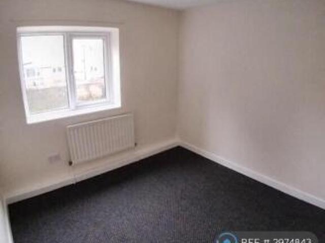 2 bedroom semi detached house for rent in Redditch Square, Sunderland, SR5
