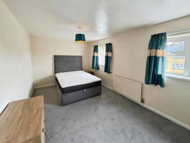2 bedroom semi detached house for rent in Richmond Avenue, Peterborough, PE4