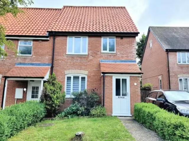 2 bedroom semi detached house for rent in Rotheram Road, Bilde.