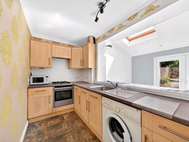 2 bedroom semi detached house for rent in Rowan Drive, Bearsden, Glasgow, G61
