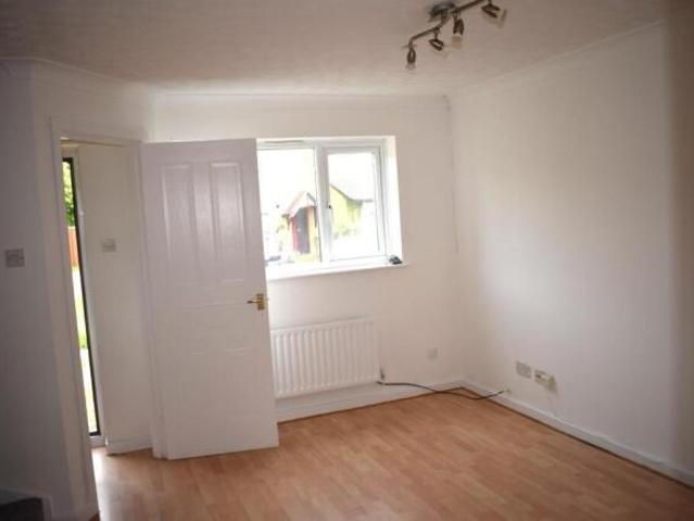 2 bedroom semi detached house for rent in Rubbra Close, Browns Wood, MILTON KEYNES, MK7