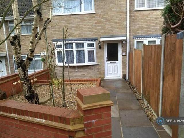 2 Bedroom Semi detached House For Rent In Southampton