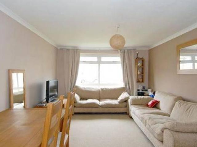2 bedroom semidetached bungalow for rent in Southmoor Oxfordshire OX13