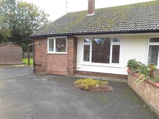 2 bedroom semidetached bungalow for rent in wood Hall Drive PE30