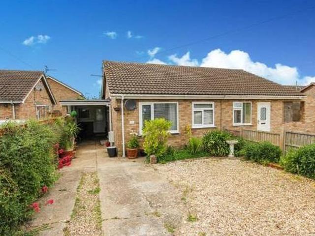 2 bedroom semidetached bungalow for sale in Arkwright Road Irchester Wellingborough NN29