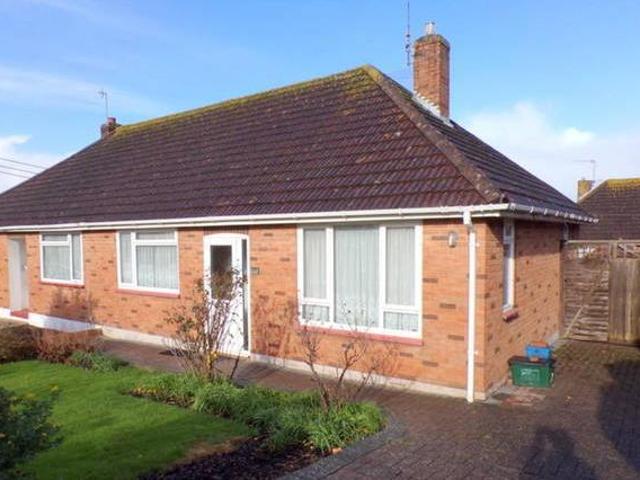 2 bedroom semidetached bungalow for sale in Elmfield Crescent Exmouth EX8