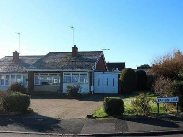 2 bedroom semidetached bungalow for sale in KINGSWINFORD Barton Lane DY6