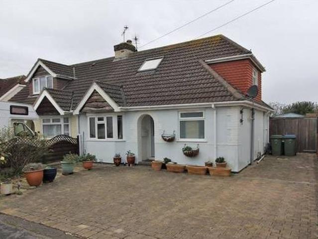2 bedroom semidetached bungalow for sale in Lansdowne Avenue Portchester PO16