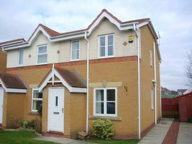 2 bedroom semidetached house for rent in Moor Close Wheldrake YO19