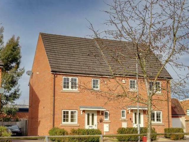 2 bedroom semidetached house for rent in Discovery Close Coalville LE67