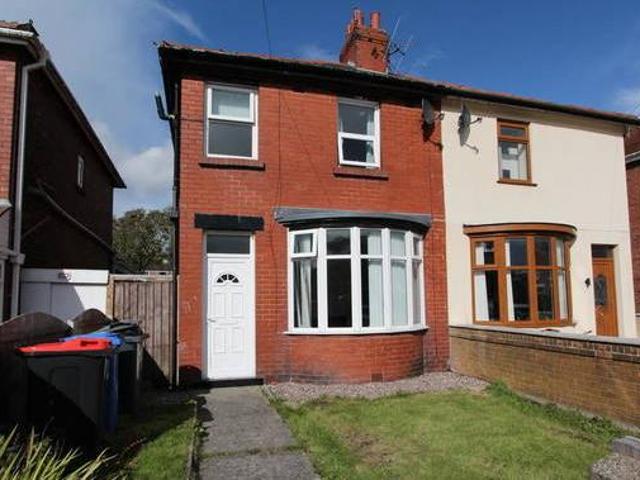 2 bedroom semidetached house for rent in Gordon Avenue ThorntonCleveleys FY5