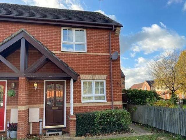 2 bedroom semidetached house for rent in Hartland DriveMarket HarboroughLE16