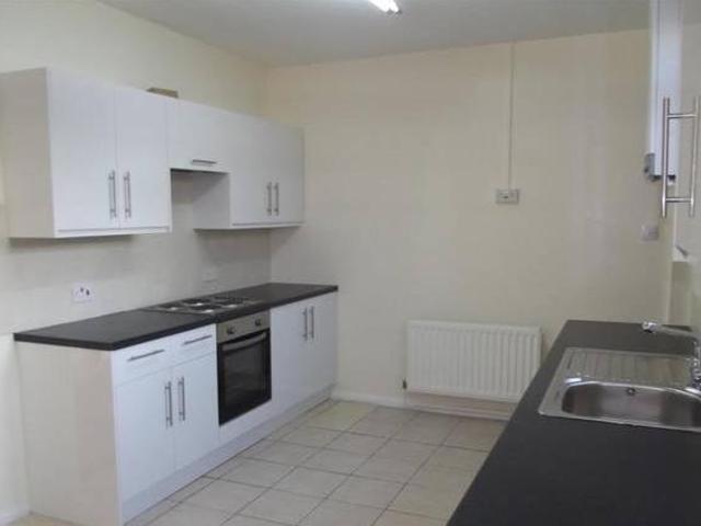 2 bedroom semidetached house for rent in Hectorage Road Tonbridge TN9