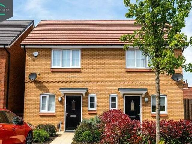 2 bedroom semidetached house for rent in Highfield Place Kirkby Liverpool L33