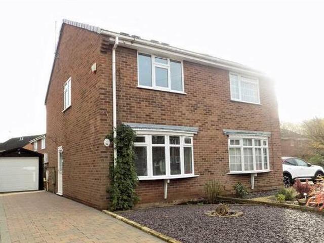 2 bedroom semidetached house for rent in Langdale Grove Bingham NG13