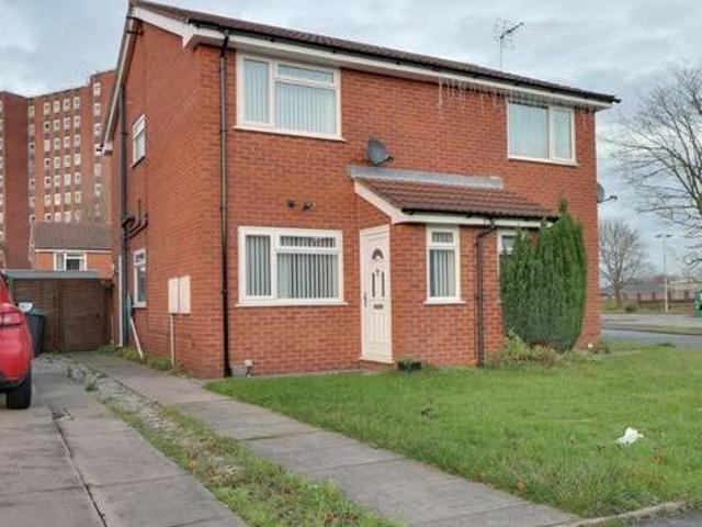 2 bedroom semidetached house for rent in Pedley Street Crewe CW2