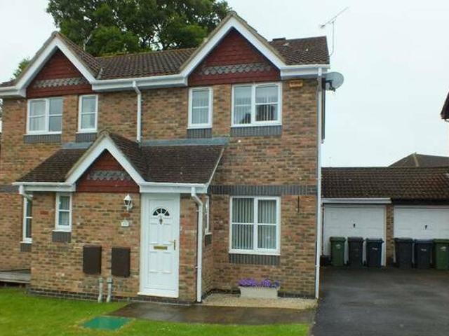2 bedroom semidetached house for rent in Quilling Close Trowbridge Wiltshire BA14