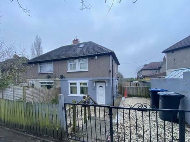 2 bedroom semidetached house for rent in Radcliffe Ave Bradford BD2