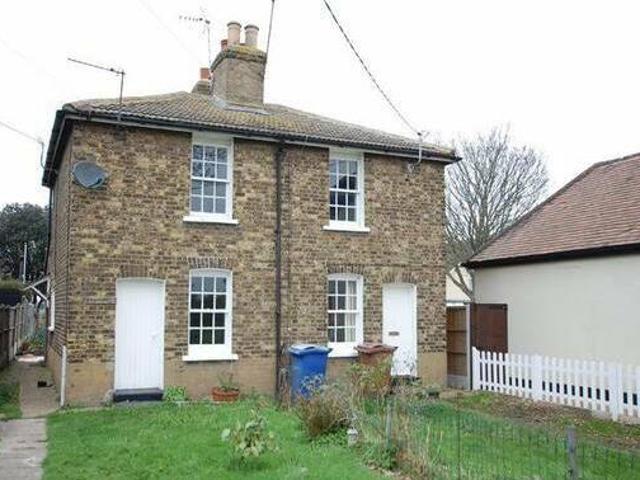 2 bedroom semidetached house for rent in Rectory Road West Tilbury Village RM18