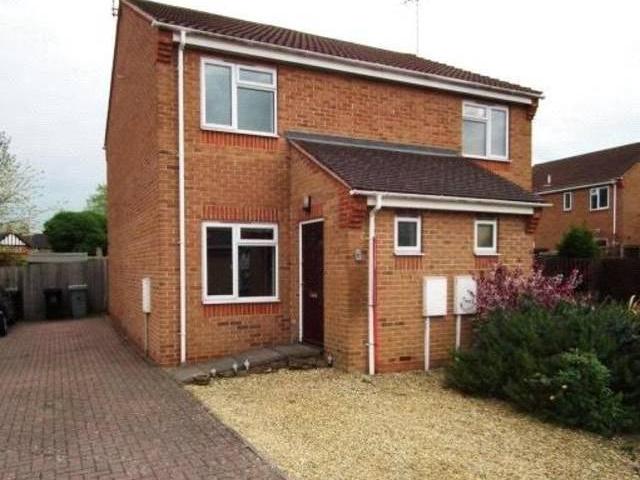 2 bedroom semidetached house for rent in St Georges Avenue Stamford Lincolnshire PE9