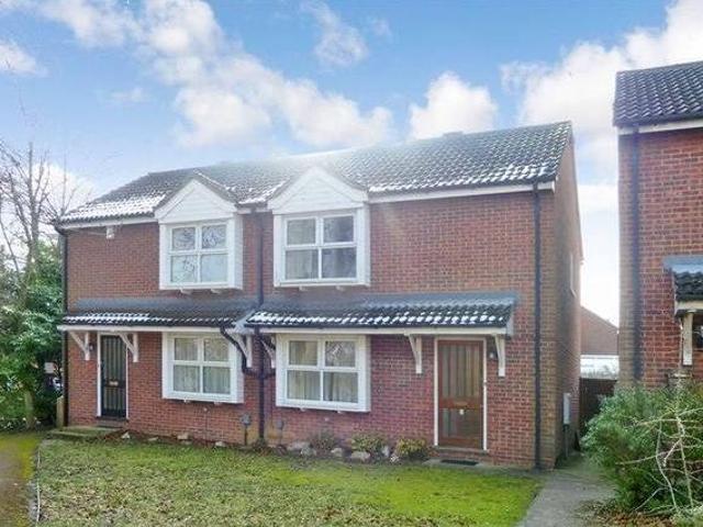 2 bedroom semidetached house for rent in Station Road Harpenden Harpenden AL5