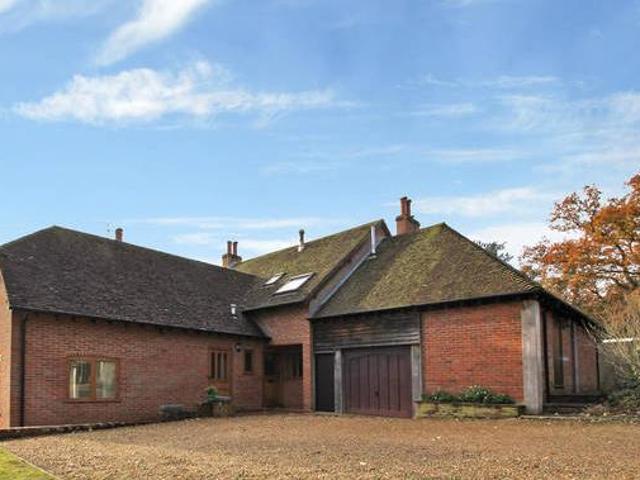 2 bedroom semidetached house for rent in Shortheath Common Oakhanger GU35