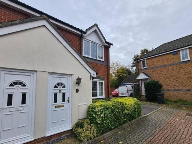2 bedroom semidetached house for rent in Speckled Wood Court BRAINTREE CM7